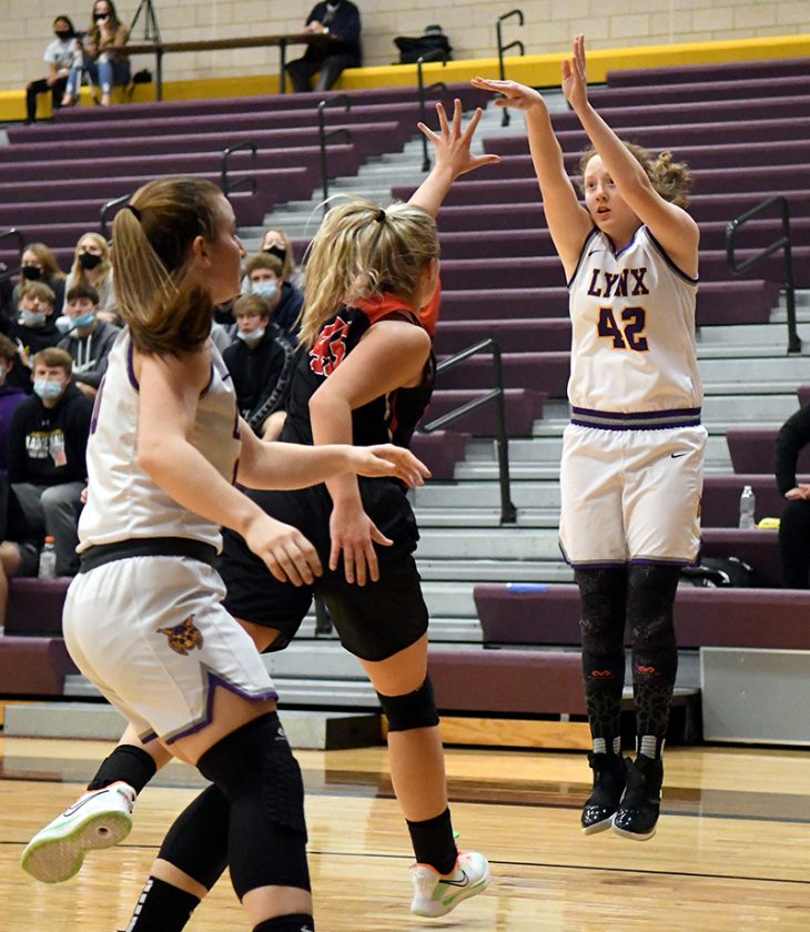 Algona stages furious rally, stuns Lynx | News, Sports, Jobs - The ...